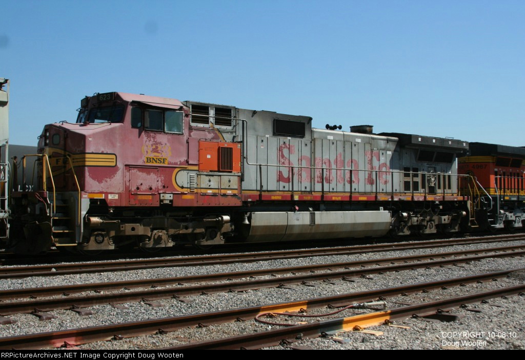 BNSF 623